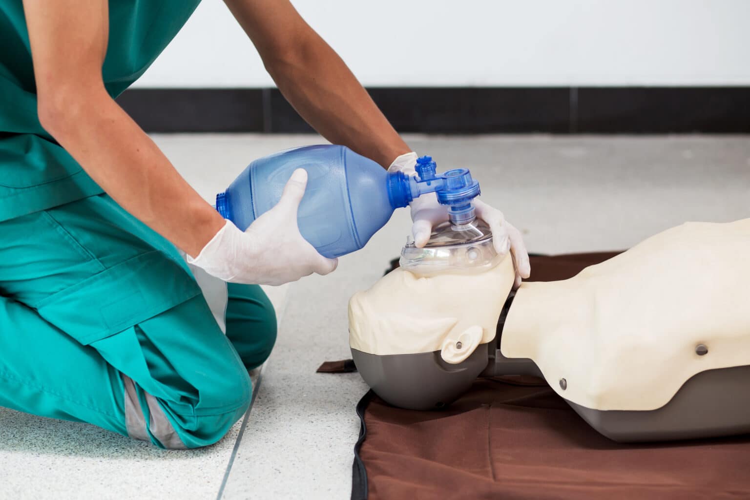 VF and PVT | Care of the Patient with a Shockable Rhythm | ACLS ...