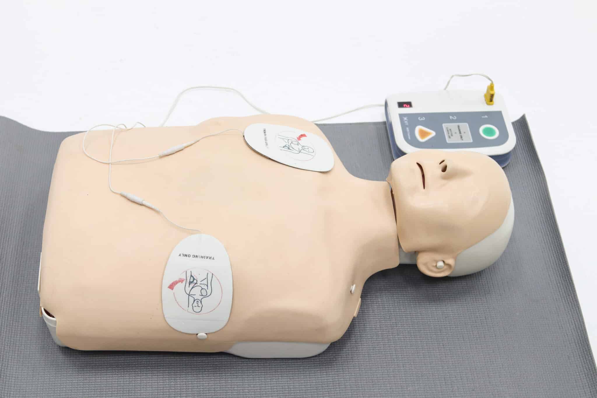 Topic - Manual Defibrillation | ACLS EP Course | ACLS Certification ...