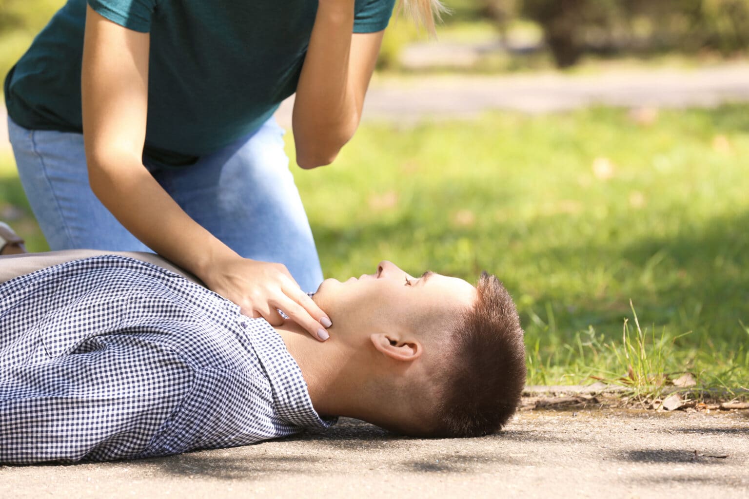 Topic - The First Aid Kit | CPR, AED & First Aid Course | ACLS ...
